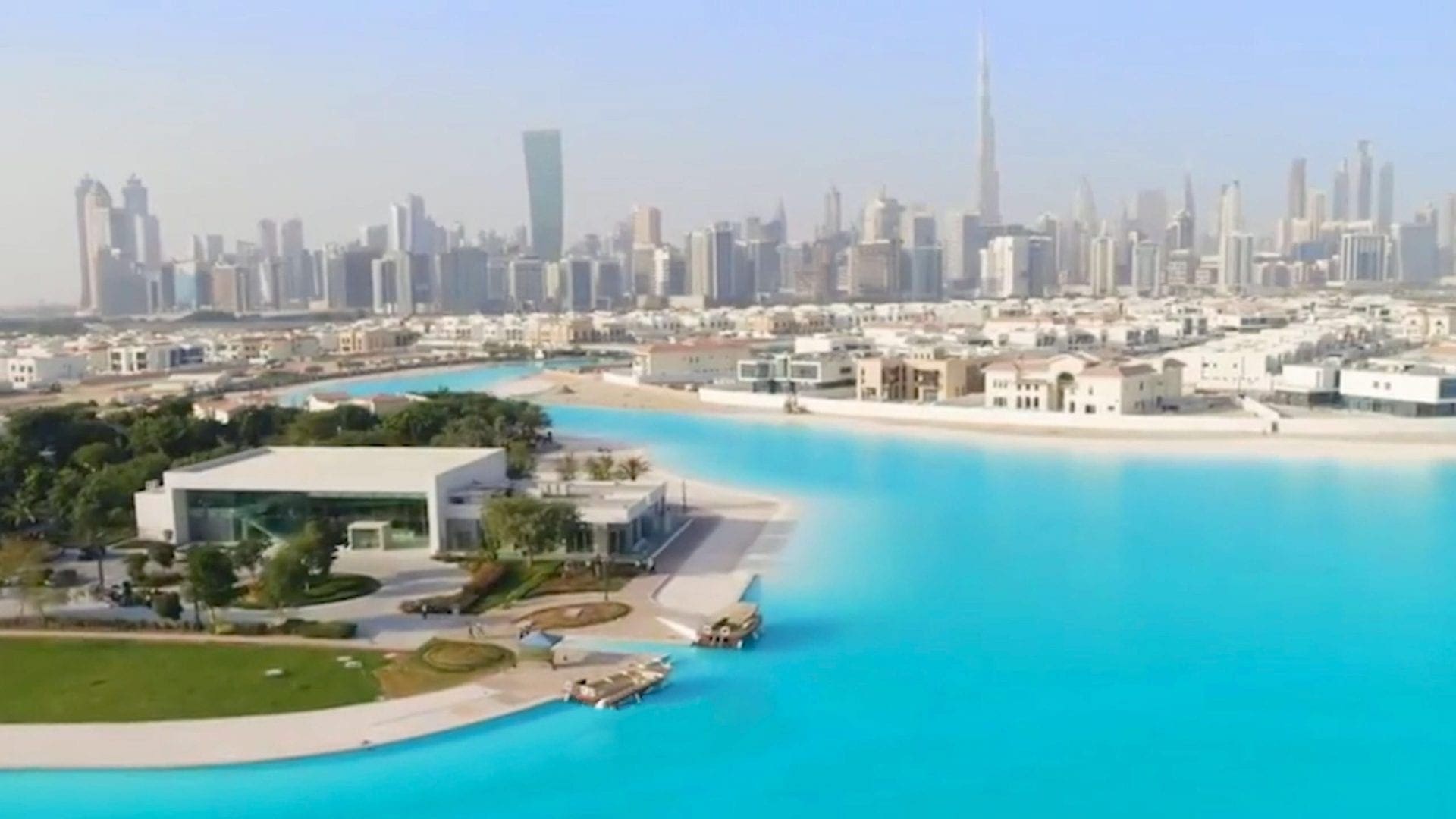 Dubai Launched a New Canal Facing Project. - Almurchidi